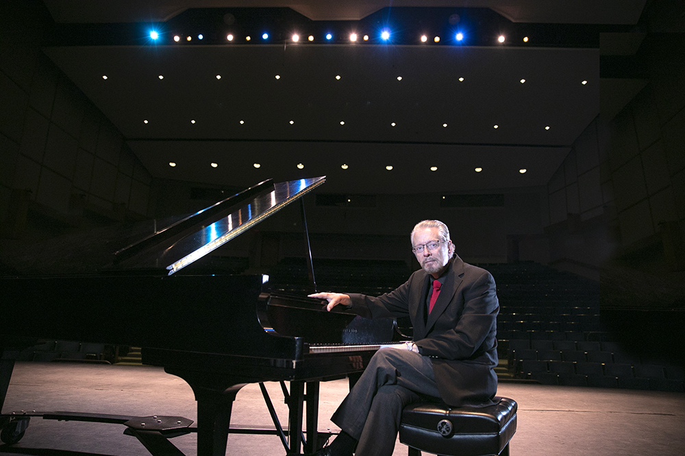 Lenti Begins 5oth Year At Lander